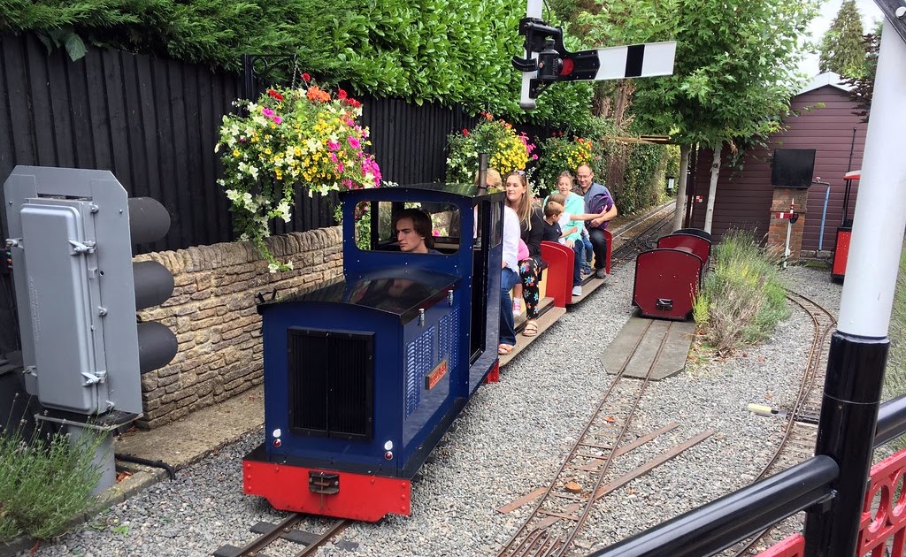 British Diesels and Electrics: Bekonscot Light Railway