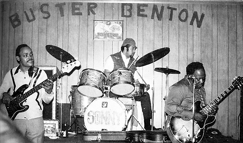 Blue eye: CHICAGO/ The Blues Yesterday Volume 4