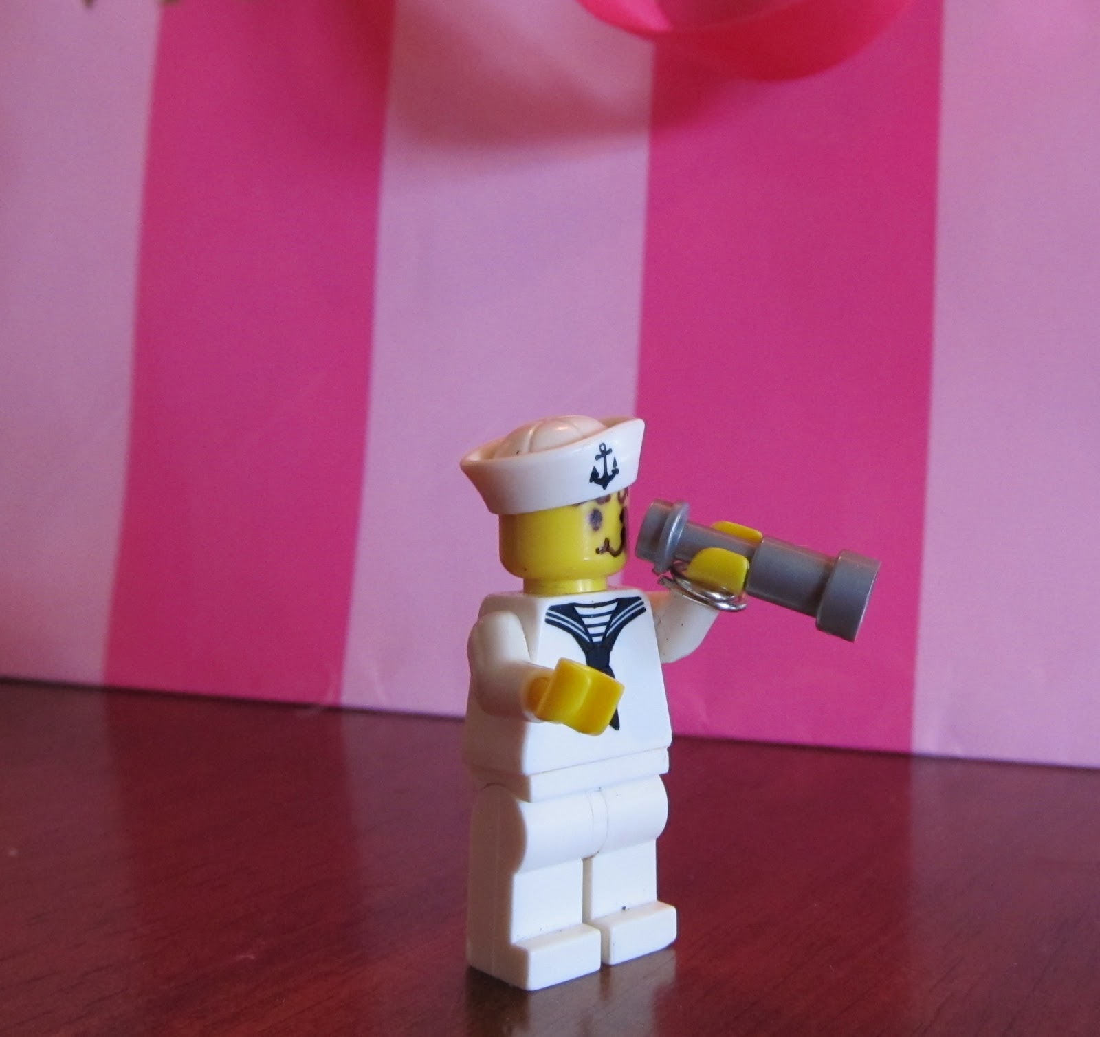 WobiSobi: Sunday with Sailor Sam. A fun week.