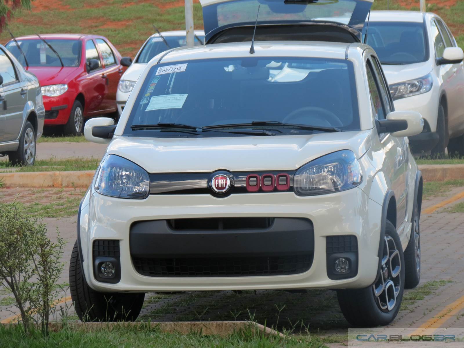 Uno Automático 1.4 Sporting 2015: test-drive e impressões