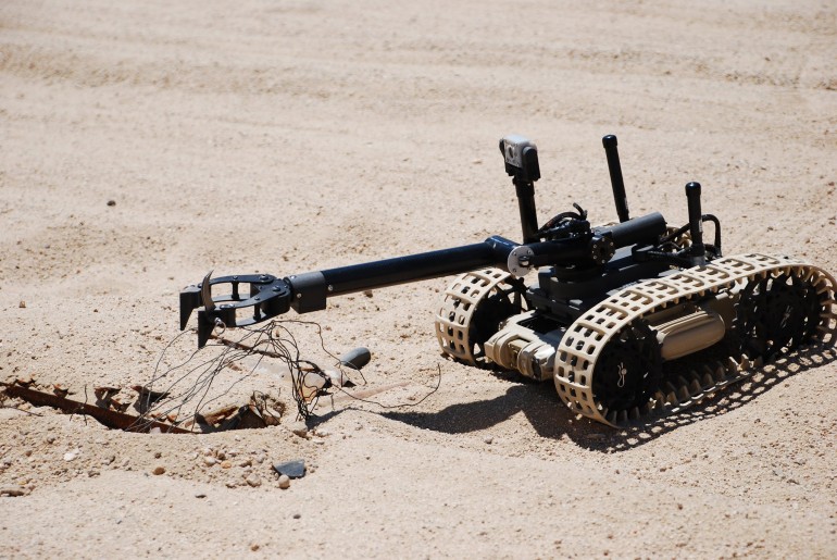 INFORMATIONS: Dragon Runner Unmanned Robot Photos Gallery