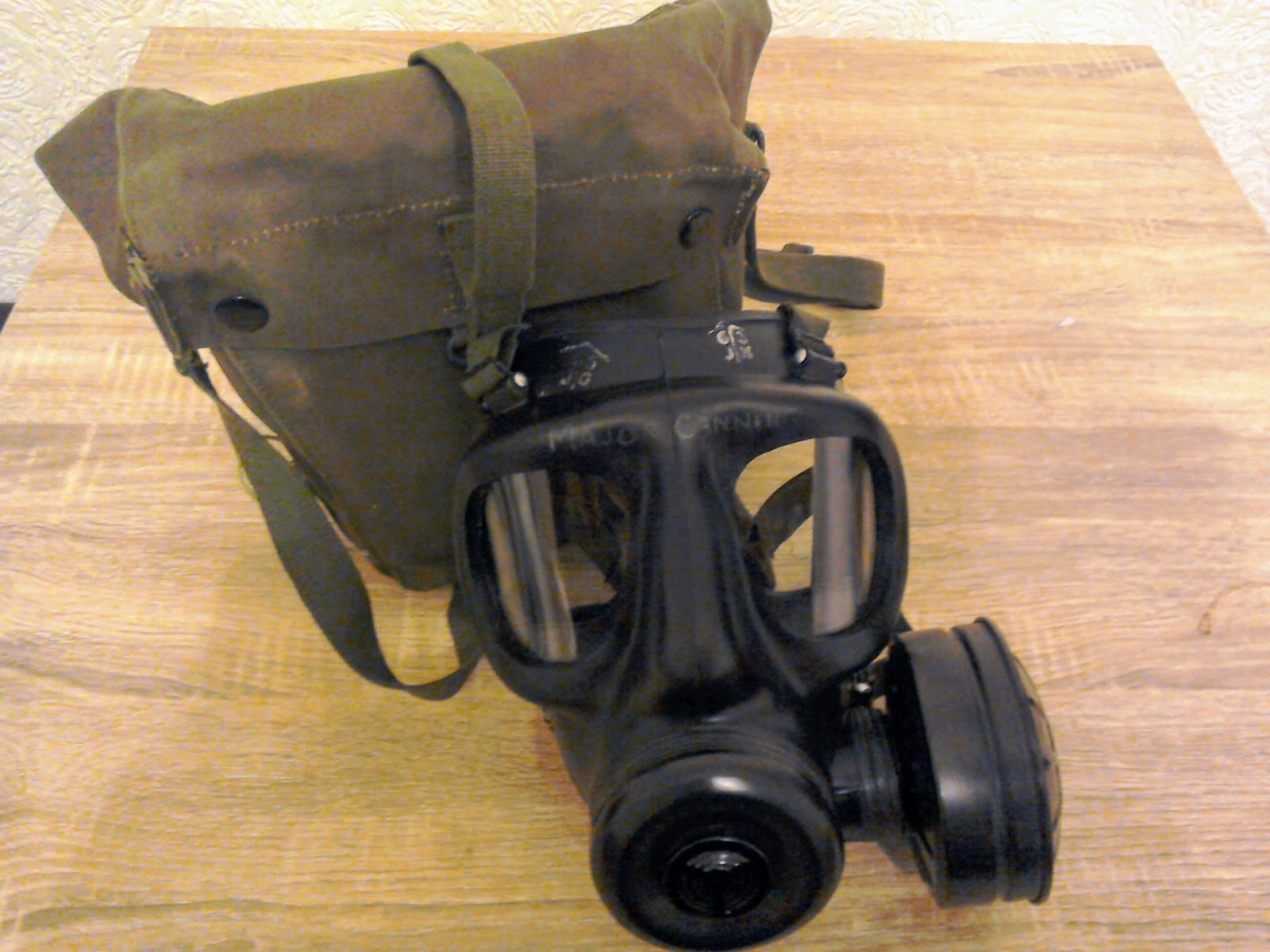 Mr. Aphoristic: British SR6 NBC Respirator Part 2 - 'The Major's Mask'