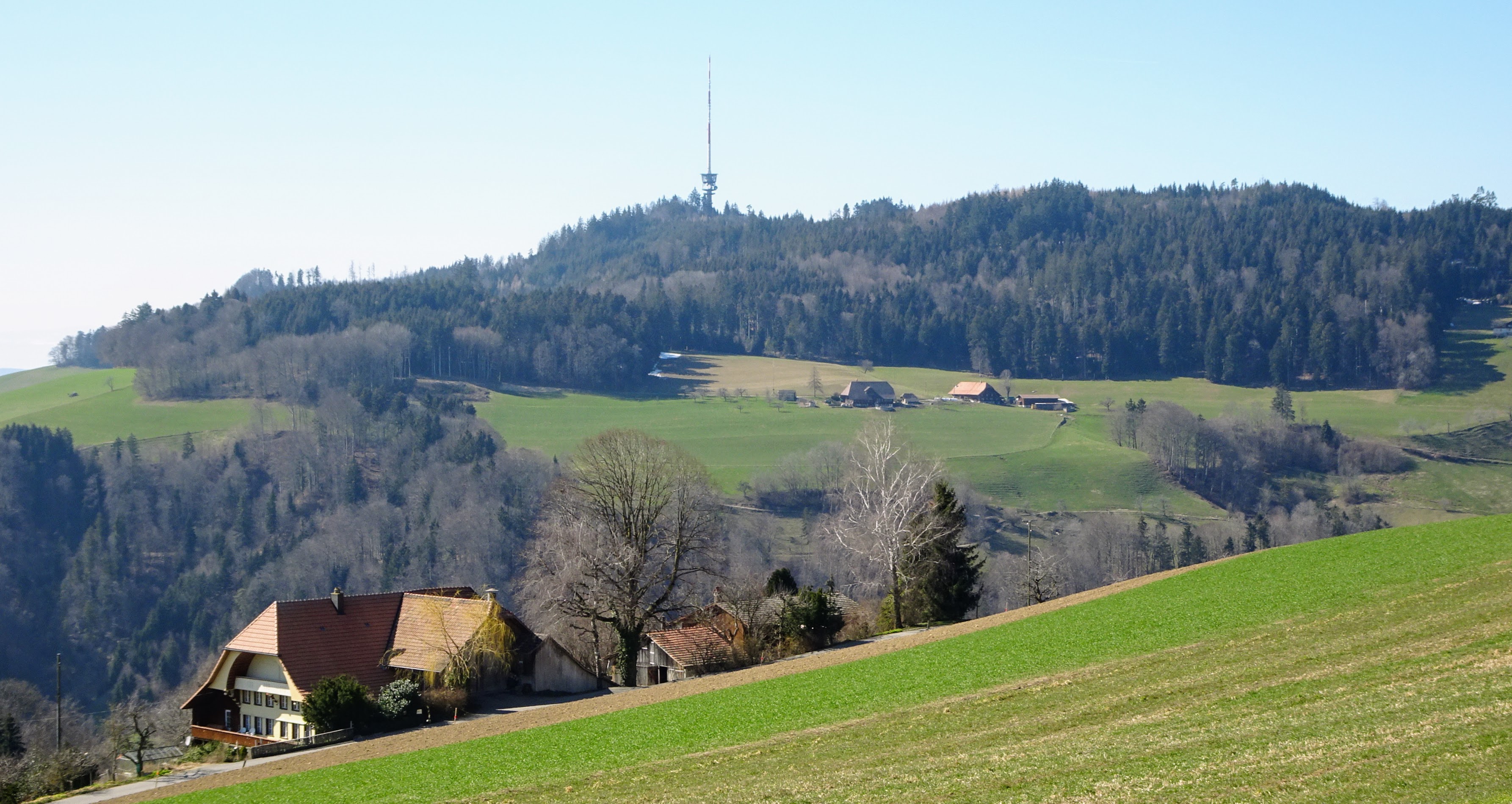 Stettlen – Bantiger – Boll (BE) – Wandern mit Freunden