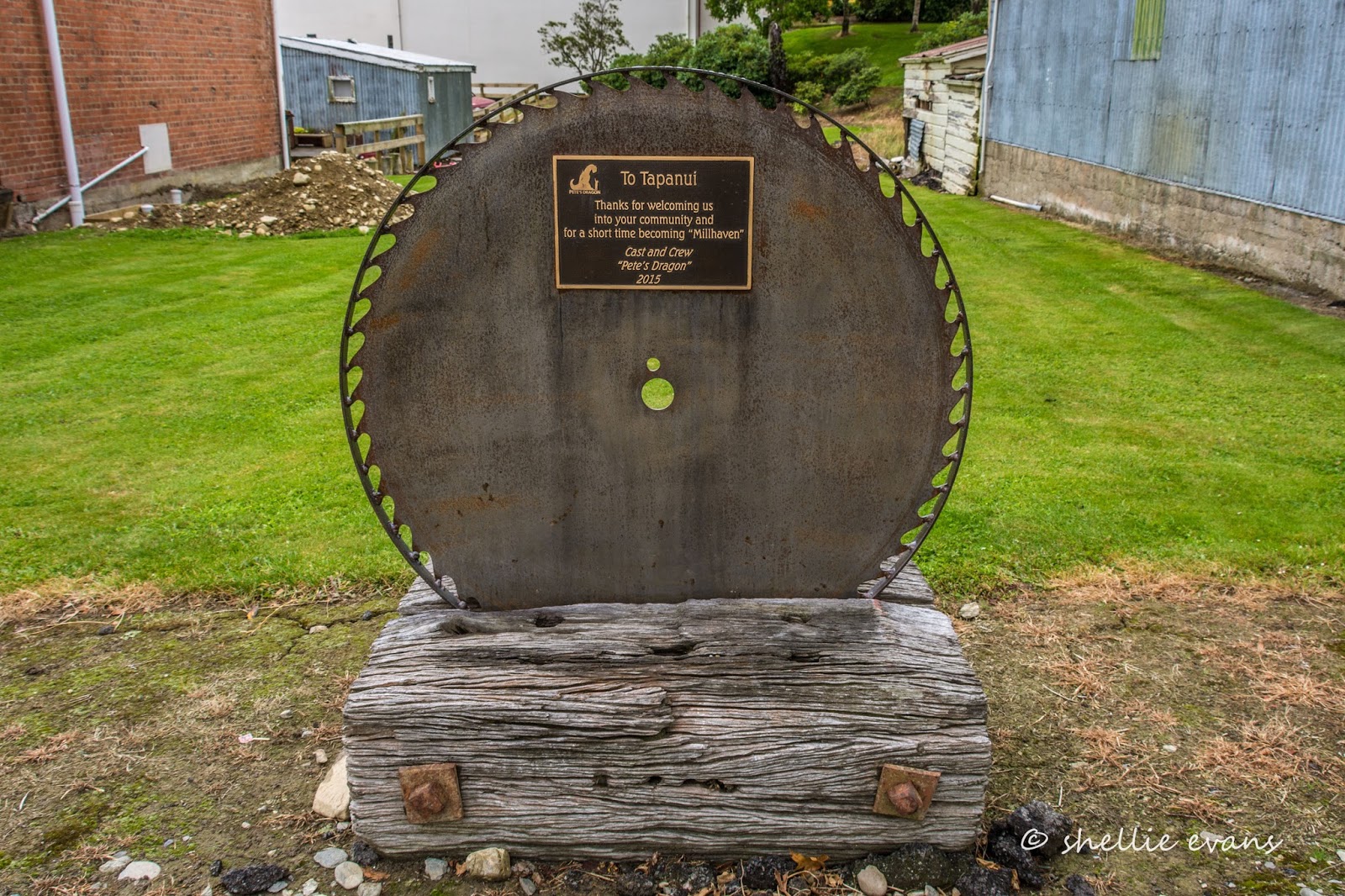 Two Go Tiki Touring: Millhaven- Home to Pete's Dragon