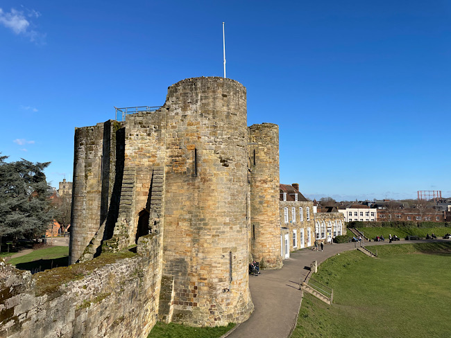 Exploring Tonbridge Castle and Surrounds | Emm in London