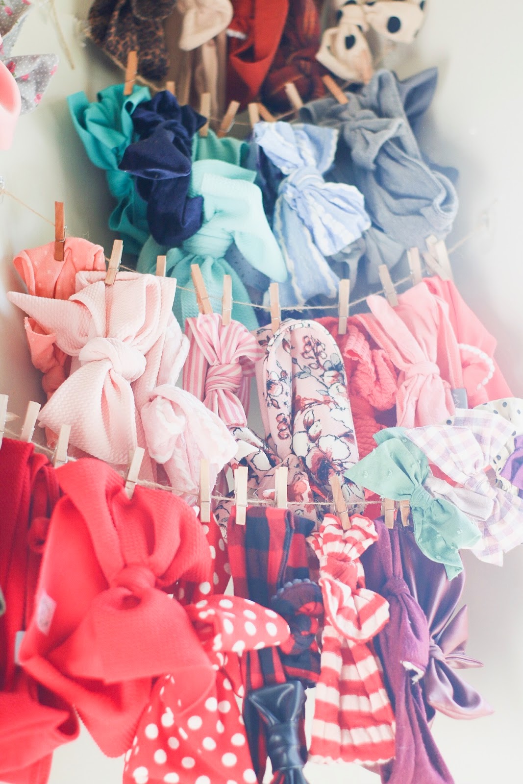 Our Bow Collection & How We Organize Them - The Palmers