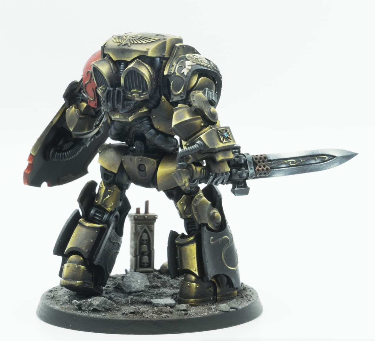 What's On Your Table: My newest NMM CUSTODES DREAD - Faeit 212