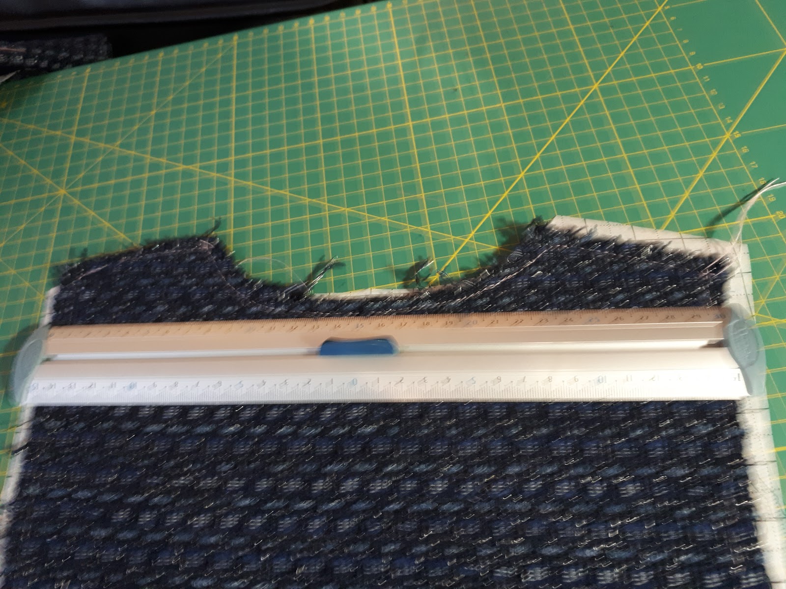 anne's blog: Making a Chanel-type jacket day 2