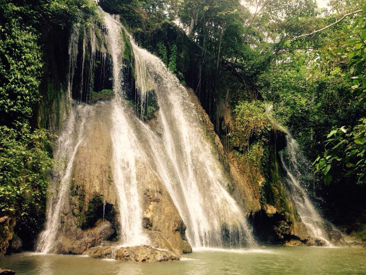 onthemovesince2013: Sightseeing: Batlag Falls in Tanay Rizal