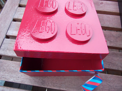 Ideas to Live the DIY Life: Tutorial: Make Lego inspired Boxes ...