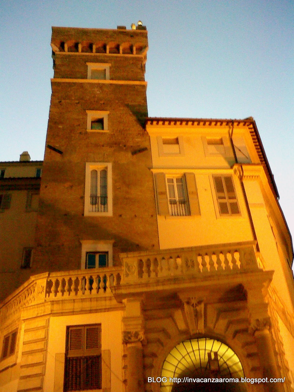 In vacanza a Roma: Passeggiata tra le torri di Roma