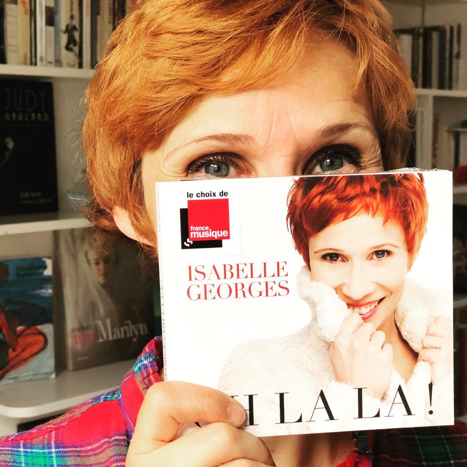 A bride abattue: Isabelle Georges interprète Oh La la ! au Théâtre des ...