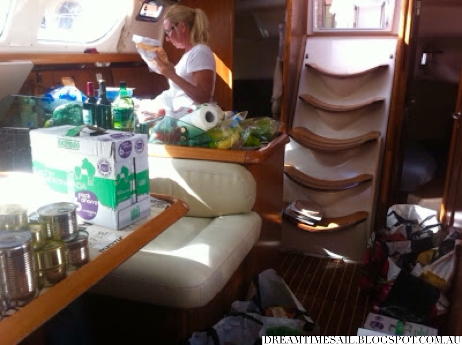 10 Storage Ideas for Small Living ....