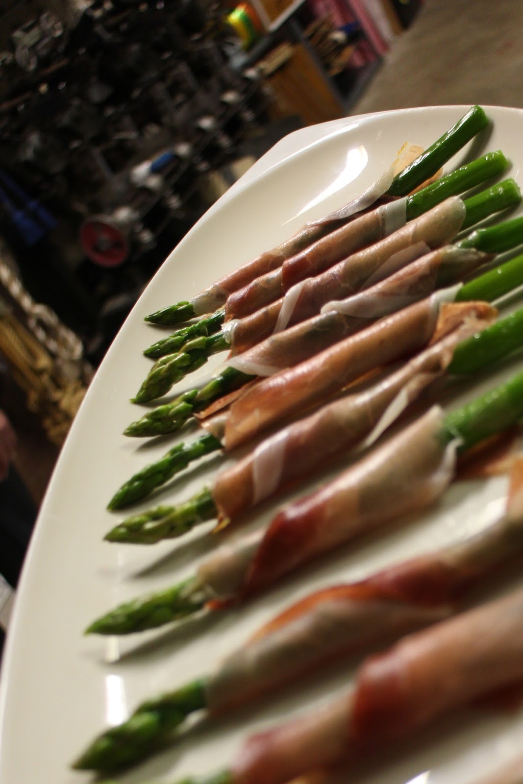 An Evening w/ The Globetrotting Gourmet & Home Made Fine Foods