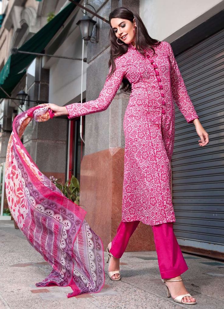 Pakistani Suits ~ Change Your Life Style