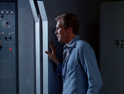 THE INVADERS: Episode 25: Dark Outpost - 10/24/67