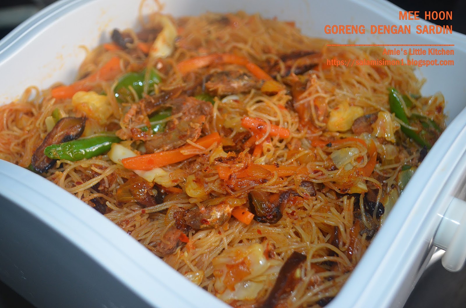 Mee Hoon Goreng dengan Sardin - Amie's Little Kitchen