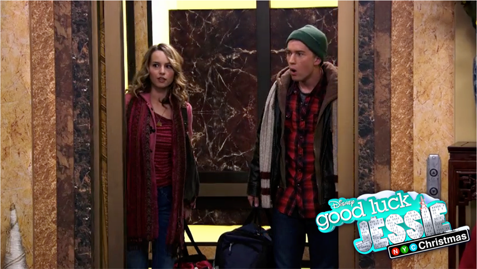 Hello My Name Is...: Hoy se estrena el #Crossover Good Luck Charlie and ...