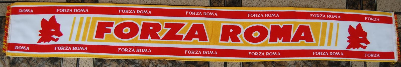 Colección de bufandas de grupos ultras.: Commando Ultra' Curva Sud de ...