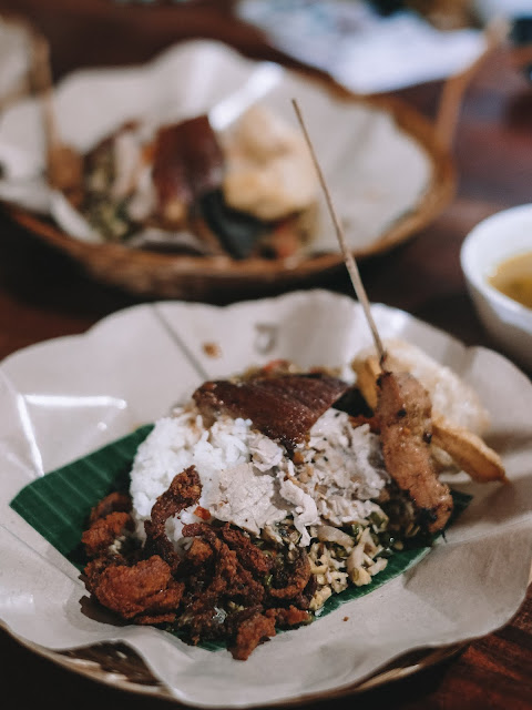 ULTIMATE GUIDE BABI GULING BALI - foodandfeast