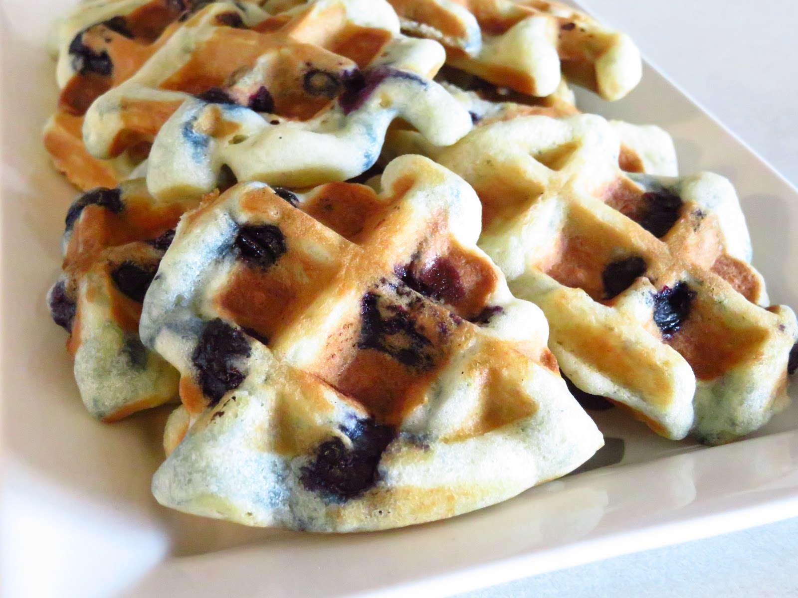 Two-Bite Blueberry Muffles