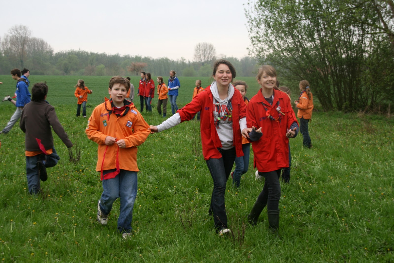 Scouts et Guides de France Lambersart: LE GRAND JEU ORGANISE PAR LES SCOUTS