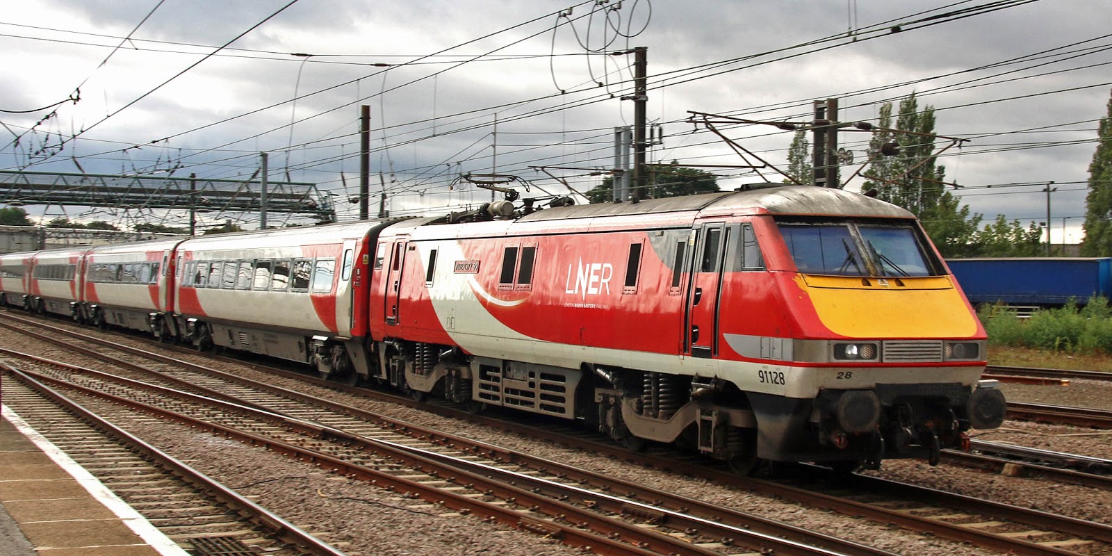 47s and other Classic Power at Southampton: Class 91 locomotives at ...