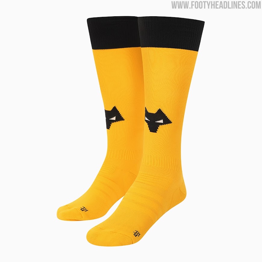 Castore Wolves 21-22 Home & Goalkeeper Kits Released + Away & Training ...