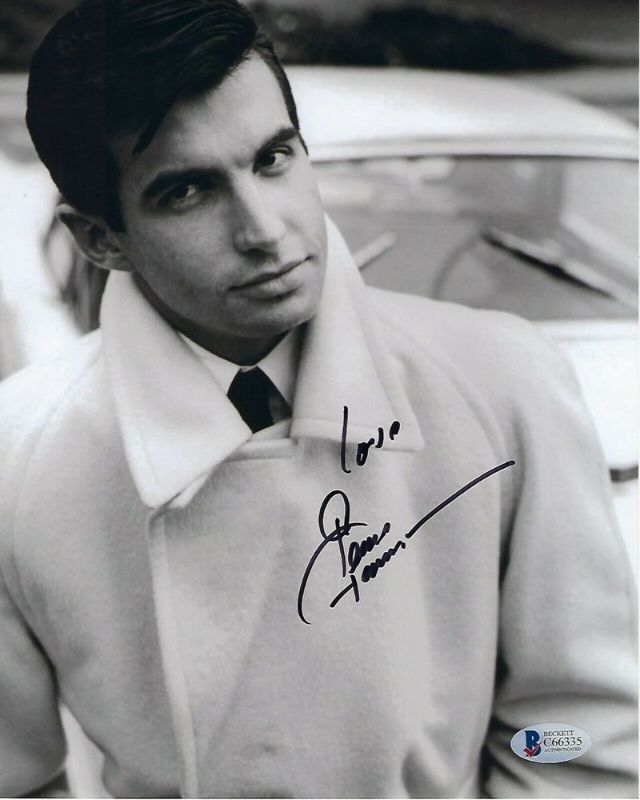 40 Handsome Portrait Photos of American Actor George Hamilton in the ...