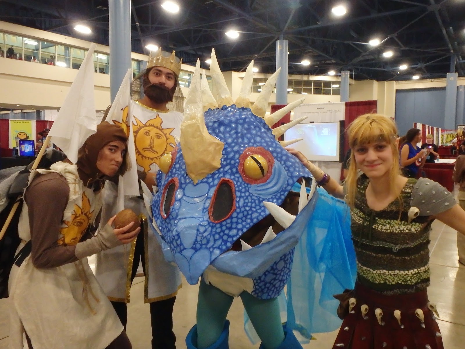 Unexpected Chic: Supercon Stormfly costume complete!