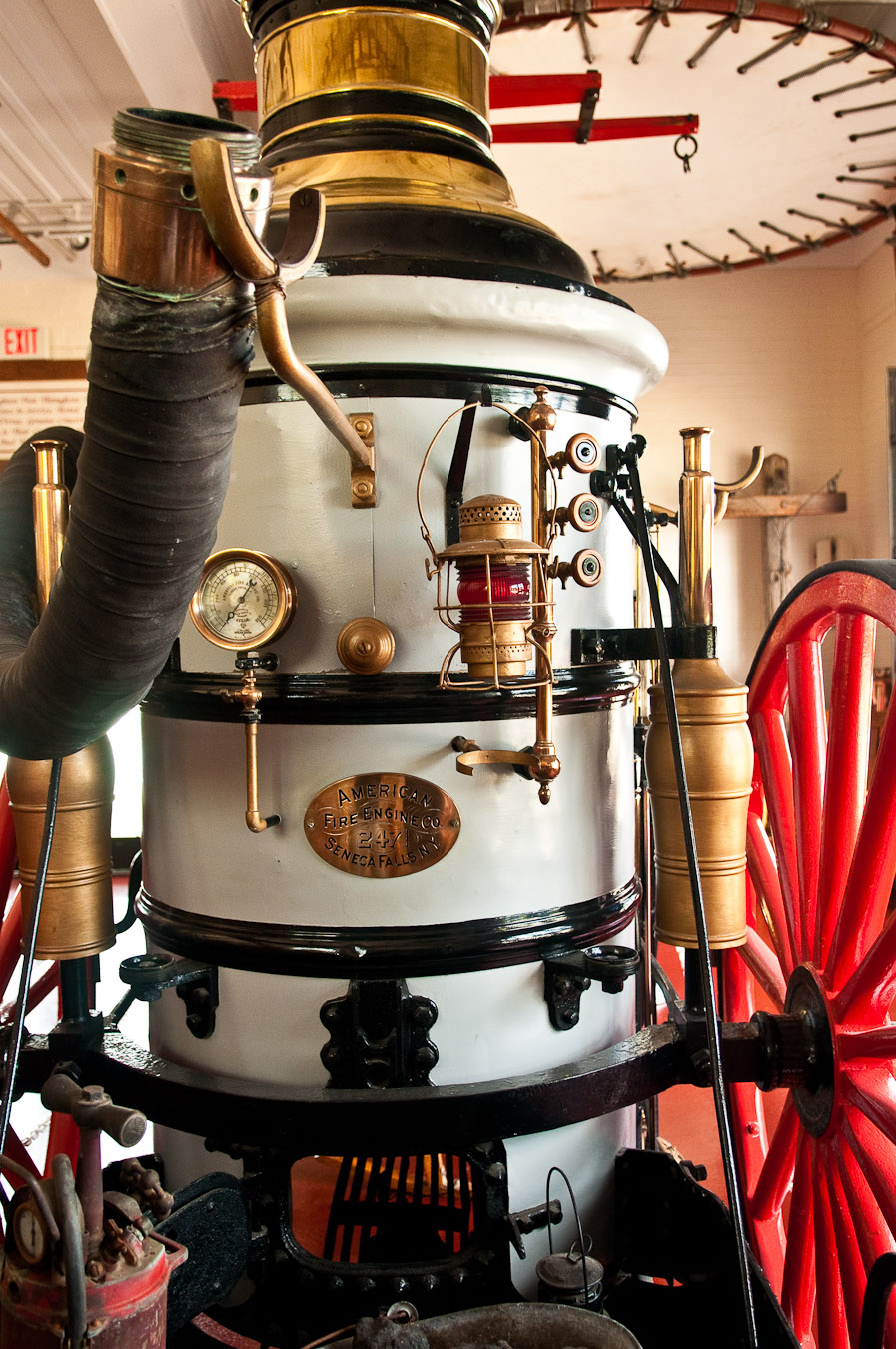 HLD Photography: What you find right at home - Old Fire Fighting Equipment