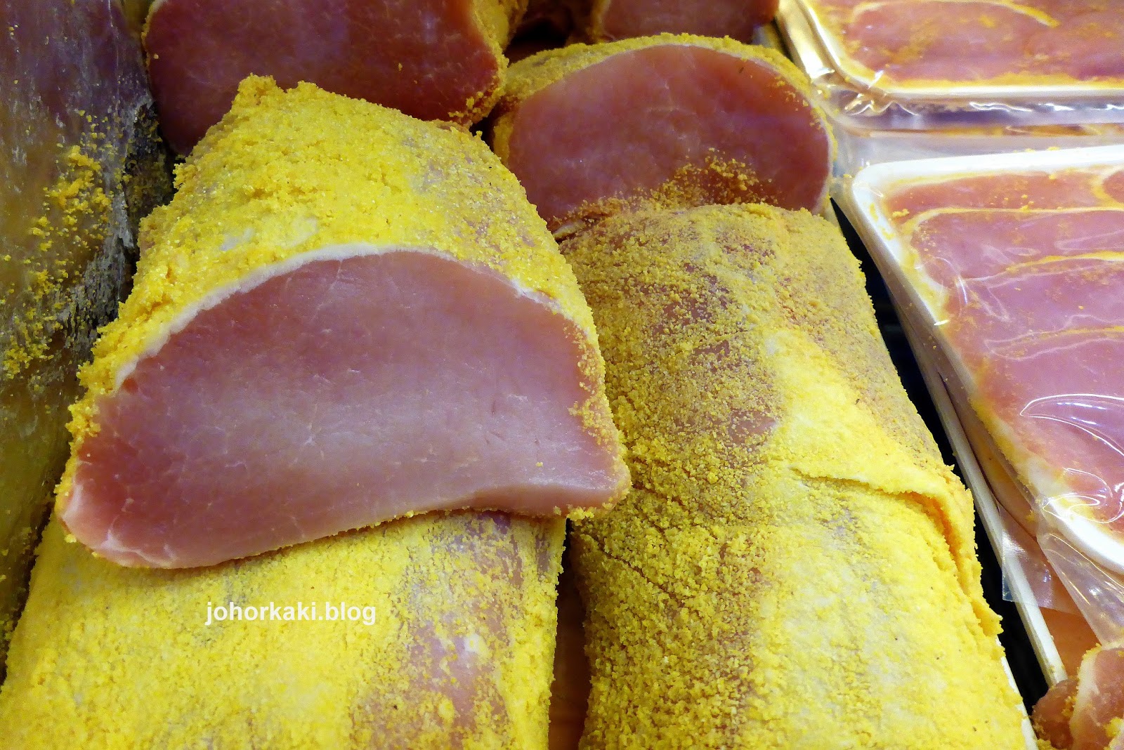 Peameal Bacon - Must Try Canadian Bacon Invented in Toronto |Tony Johor ...