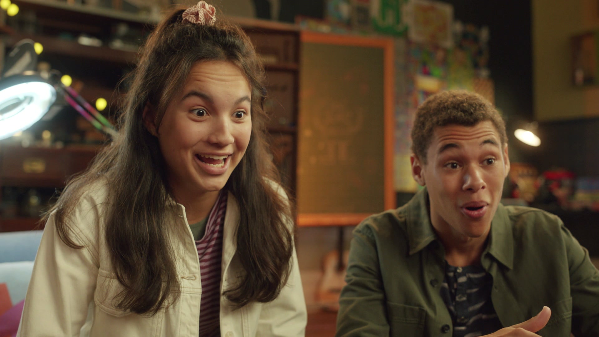NickALive!: Nickelodeon to Premiere 'Hunter Street' Season 4 in ...