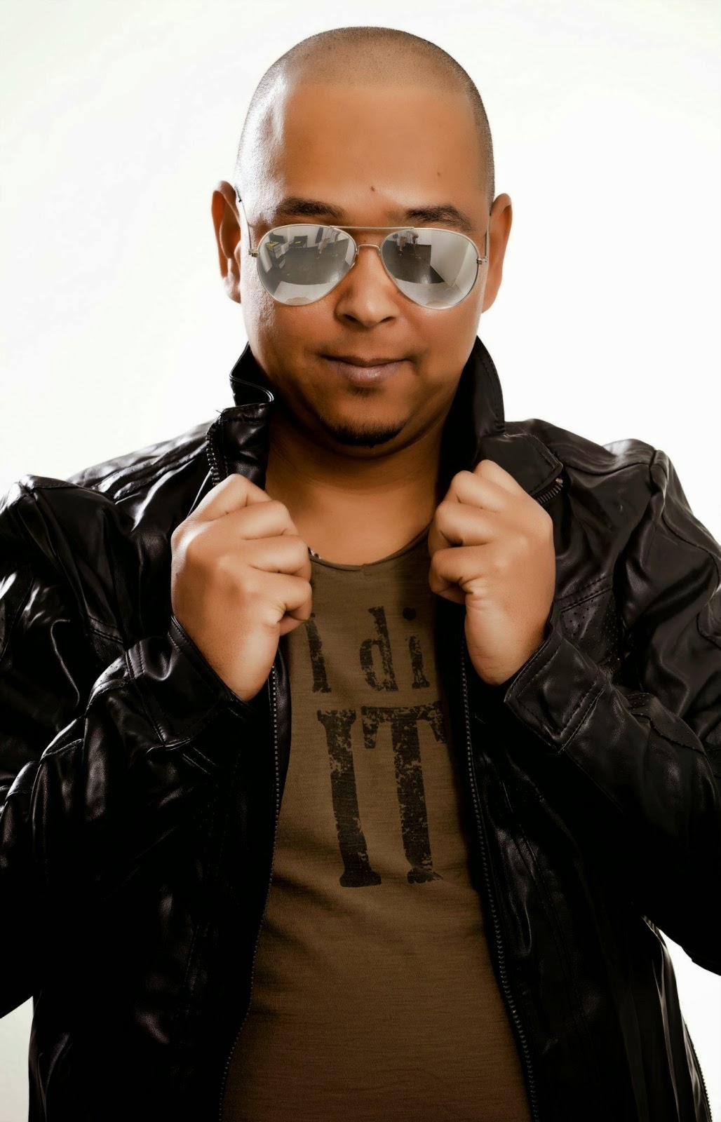 Rei do tribal house, DJ Edson Pride comanda festa ‘xxXtreme Blackout ...