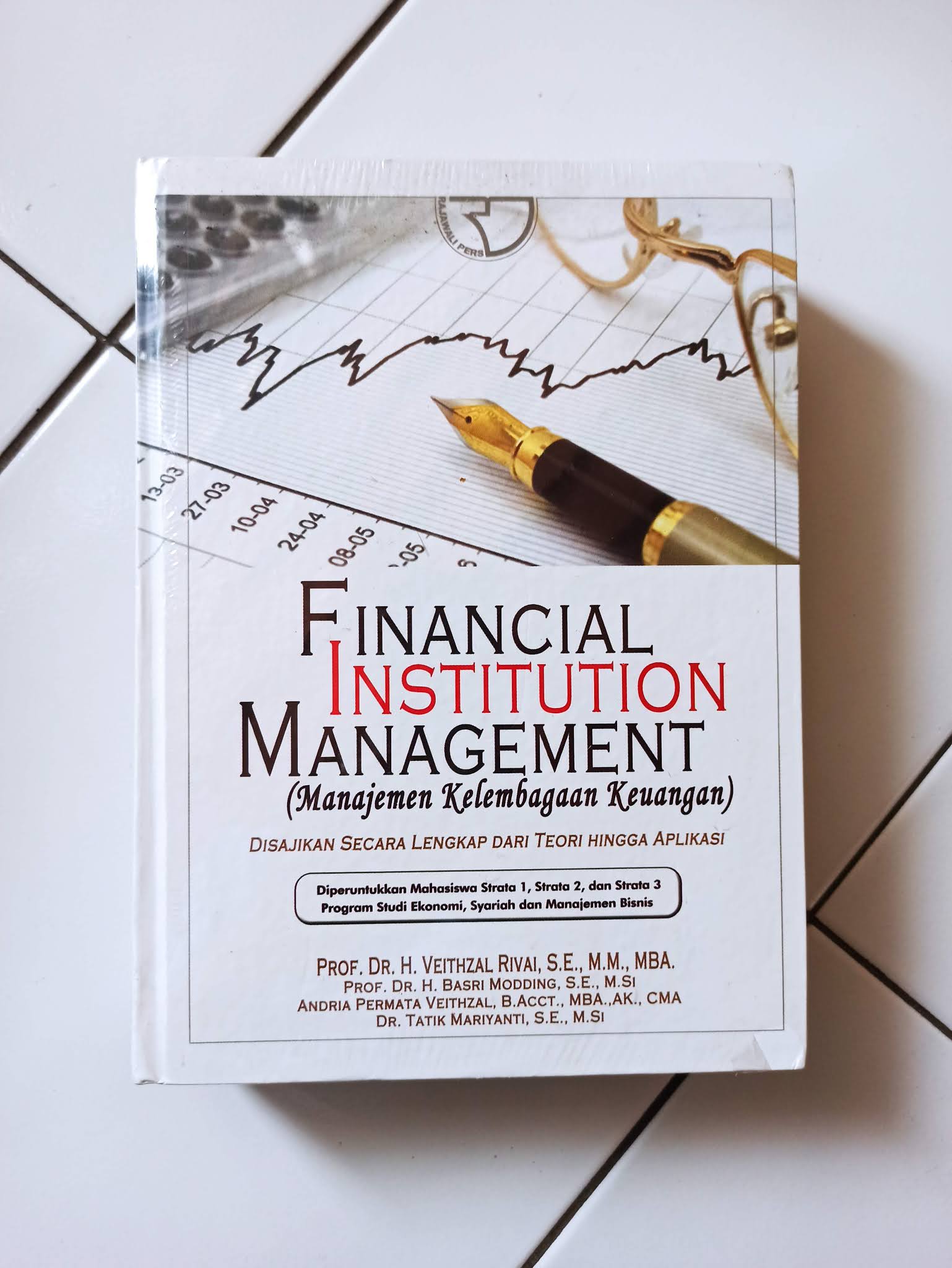Buku Financial Institution Management | Aksiku Toko Buku Bekas Online
