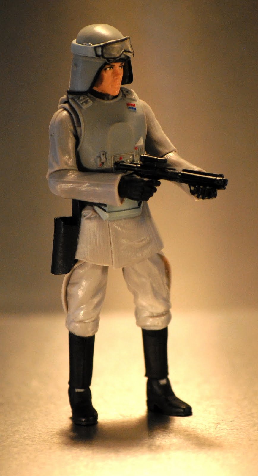 ACTION FIGURE EMPIRE: AT-AT Commander: Begin the Invasion!