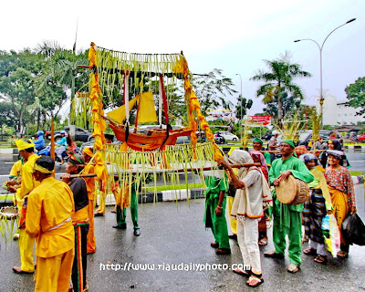 SEMAH LAUT | RIAU DAILY PHOTO