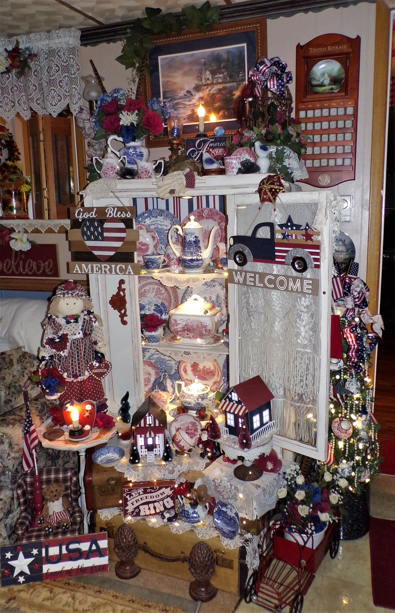 DEBBIE-DABBLE BLOG: Labor Day Front Porch and Yard and Another ...