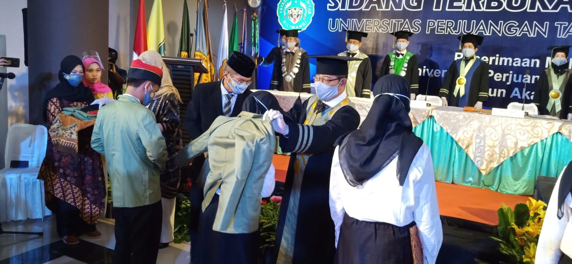 811 Mahasiswa Baru Unper Tasikmalaya Dilantik - Tasikplus