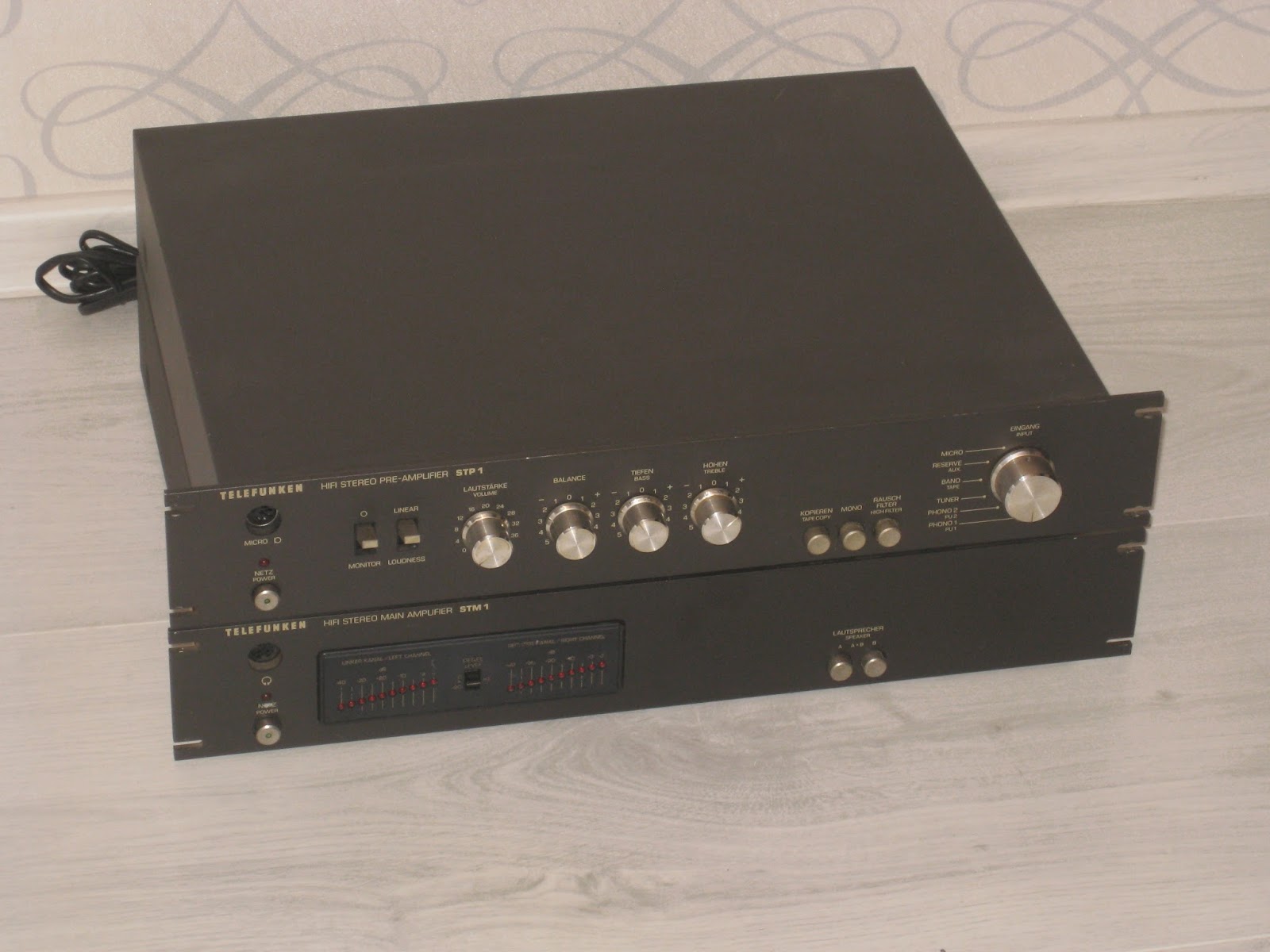 Infrequent Sound [sex.tex] technology: Telefunken STP1 HiFi Stereo Pre ...
