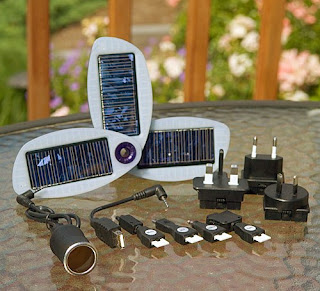 OliveOnEarth.com: Solio Classic Universal Hybrid Charger