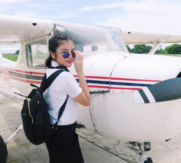 This Gorgeous Female Pilot Is Zamboanga's Pride - Where In Bacolod