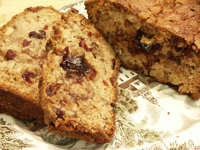 Moveable Feasts: Damson Plum Cake