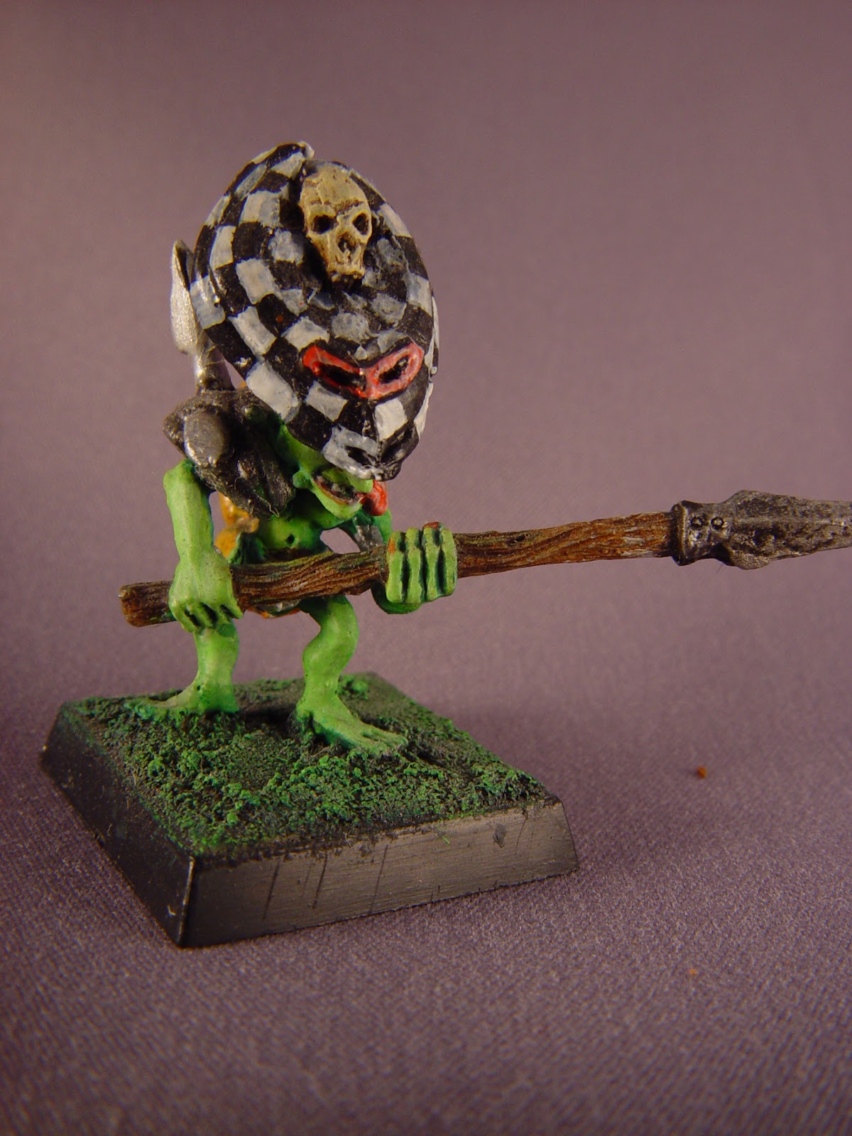 Little Men: Citadel 25mm Chaos Snotling conversion