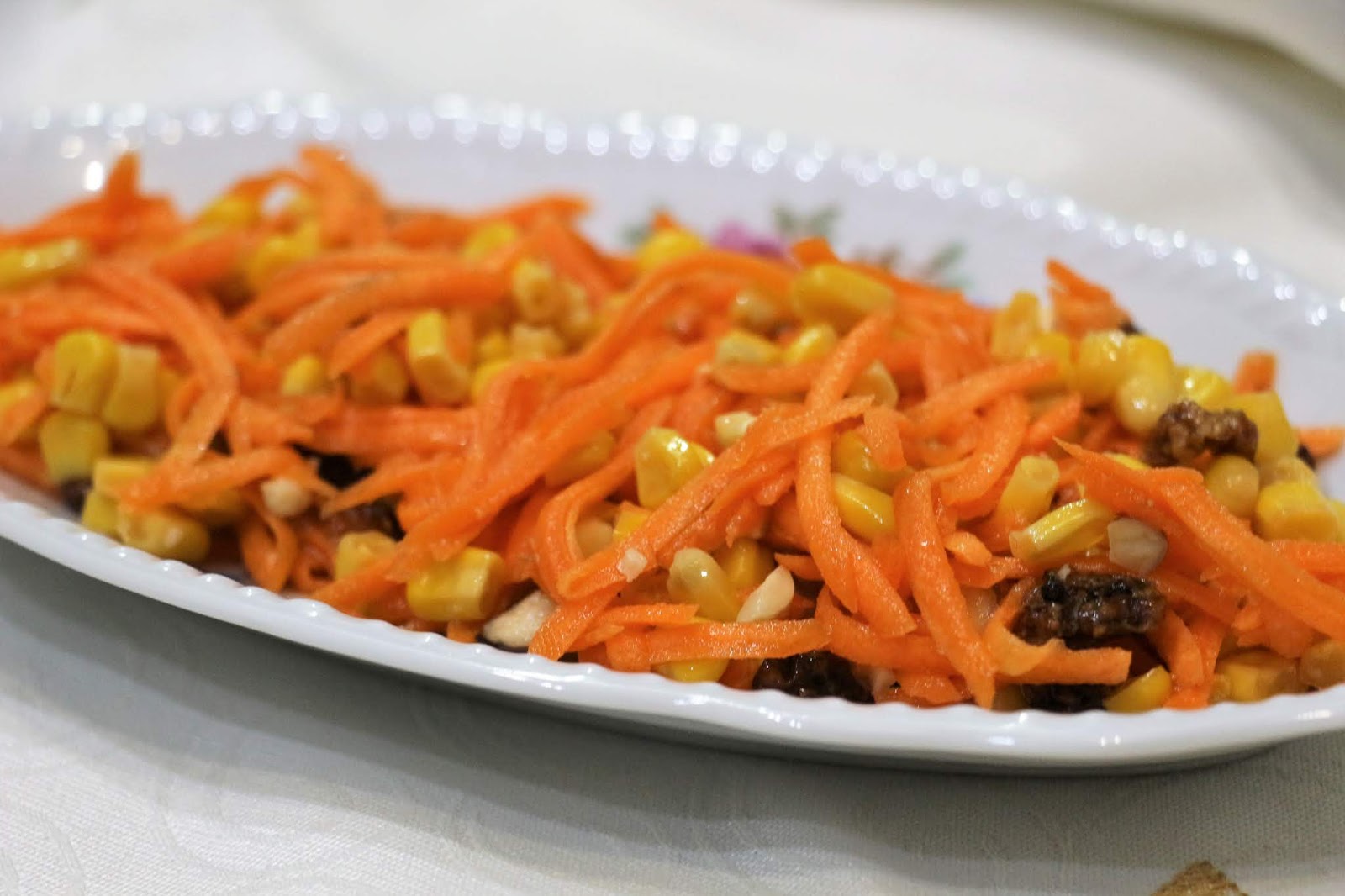 Salada de cenoura ralada com mel e frutos secos - Tertúlia da Susy