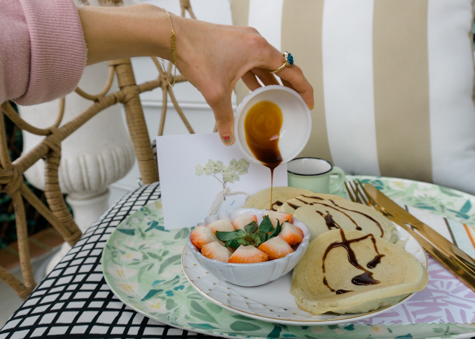 Breakfast is Served: How to Style a Breakfast Tray — The Yellow Spectacles