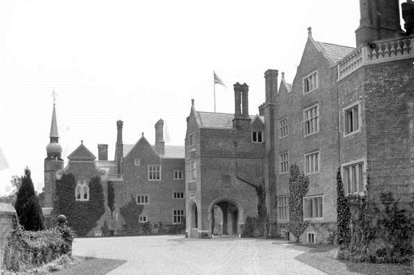 Lord Belmont in Northern Ireland: Kenmare House