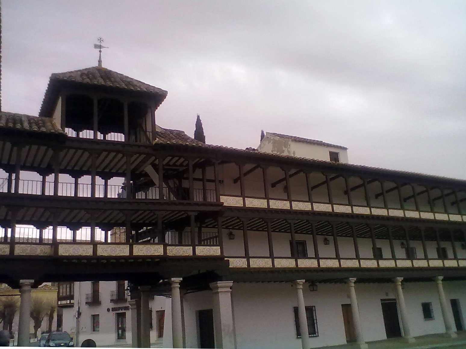 caminante no hay camino : Plaza mayor de Tembleque