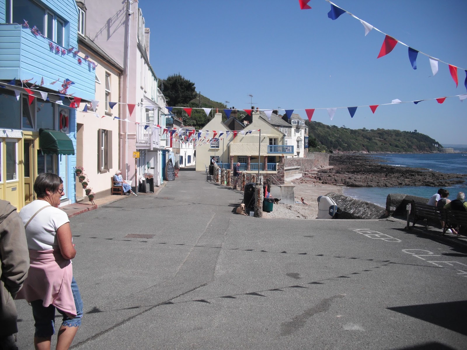 Walking the English coast - the easy way!: Walk 137 Plymouth to ...