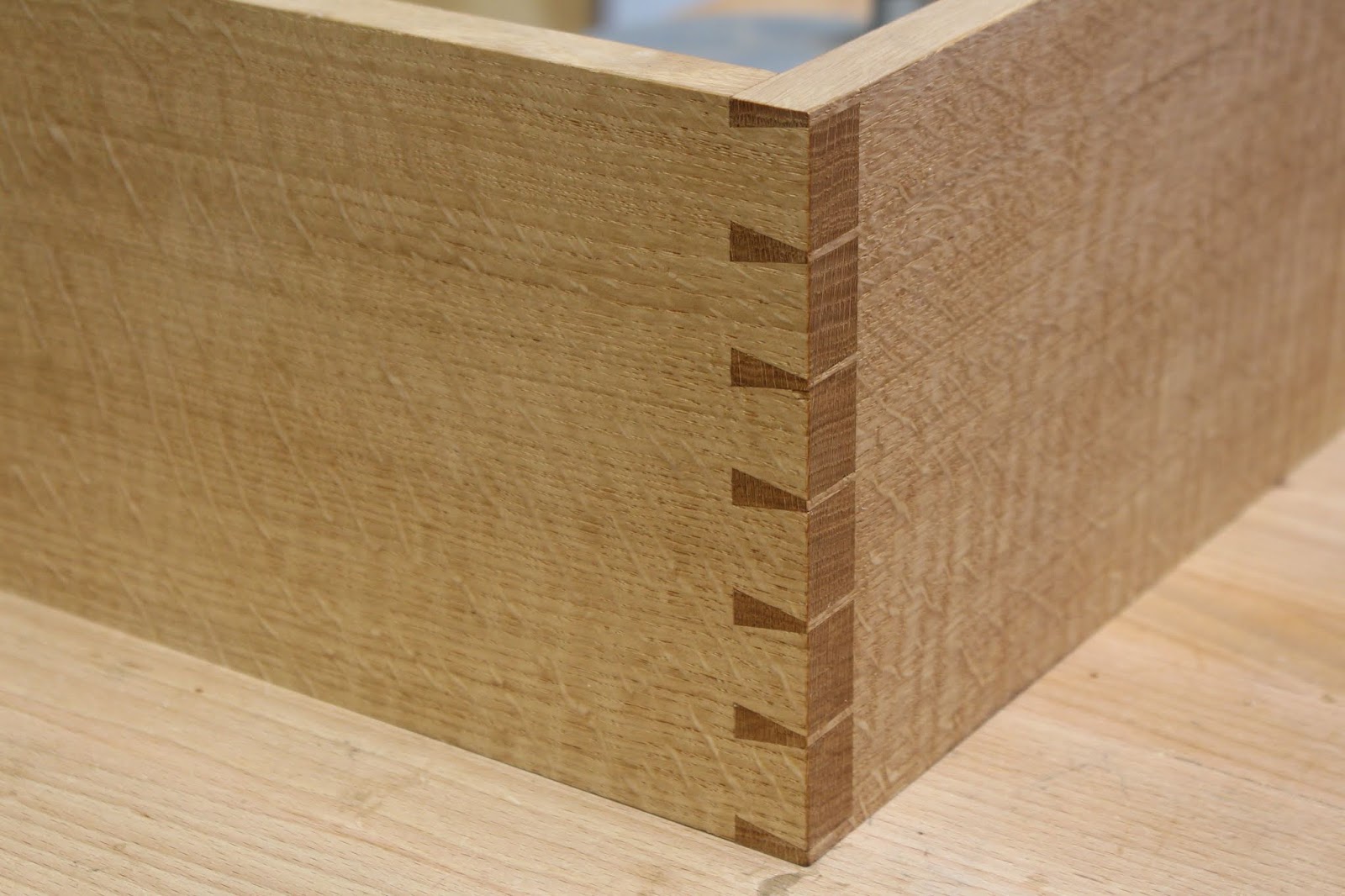 David Barron Furniture: Making a Dovetail Alignment Board